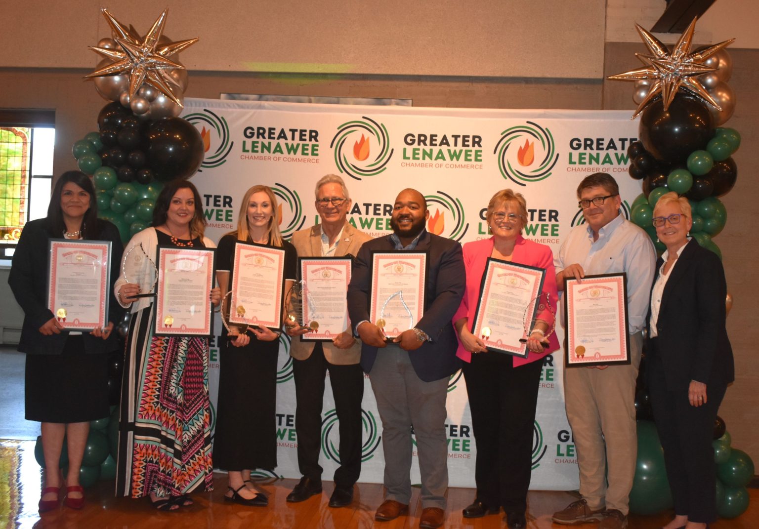 Great 8: Chamber Hands Out Eight Honors